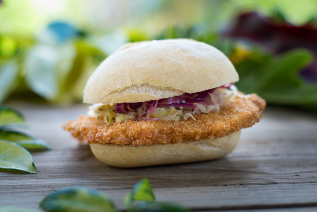 NEW Wiener Schnitzel Slider at the German Market - Dicas da Disney e ...